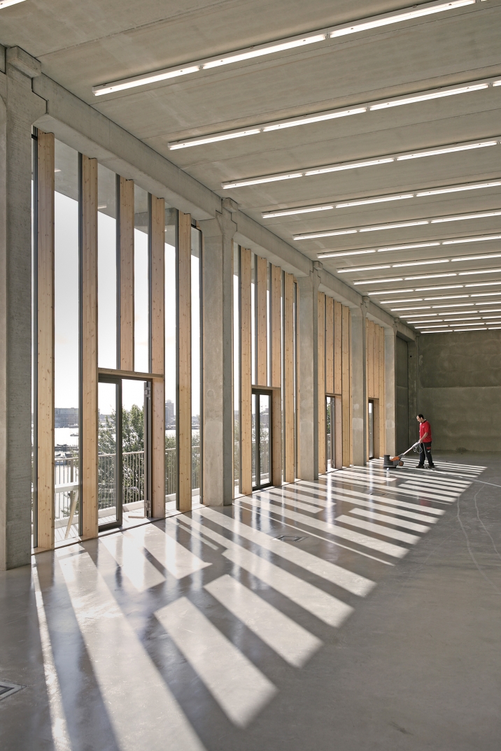 bij dedato schijnt altijd de zon - dedato