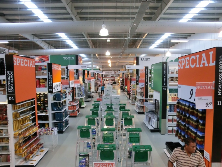 kooyman megastore opent vestigingen op aruba en curaçao - dedato